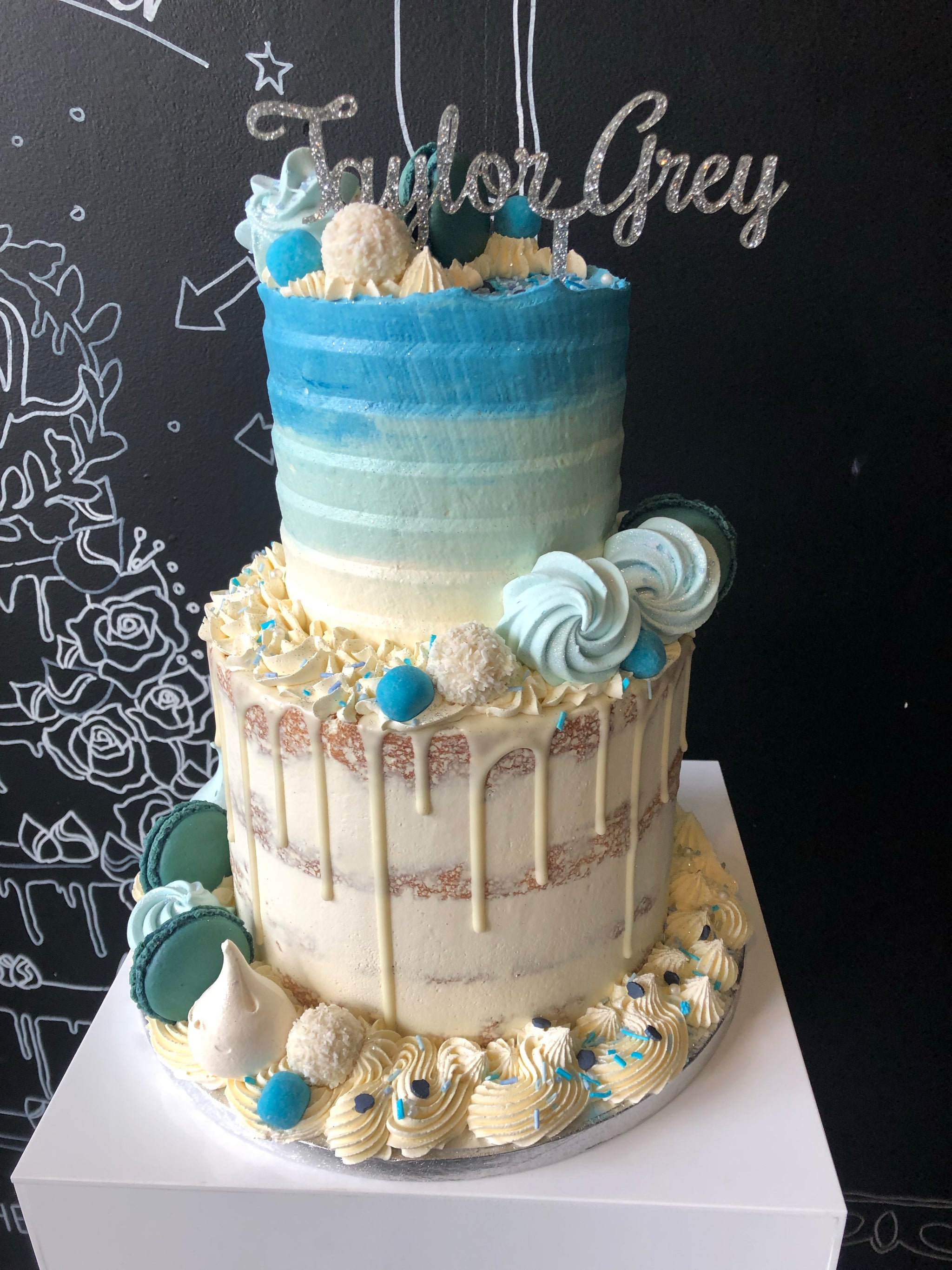 Cake Scrapers 📐 — Finch Bakery