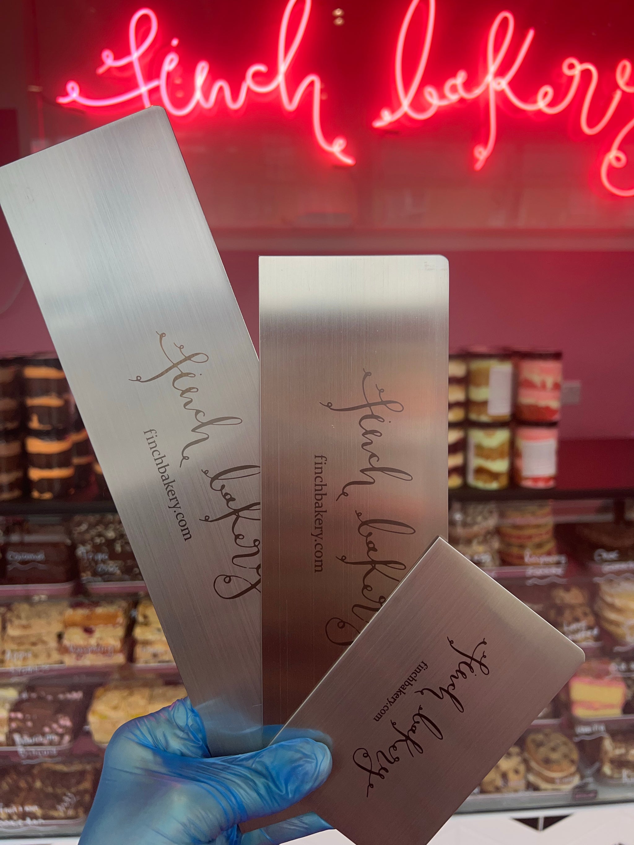 Cake Scrapers 📐 — Finch Bakery